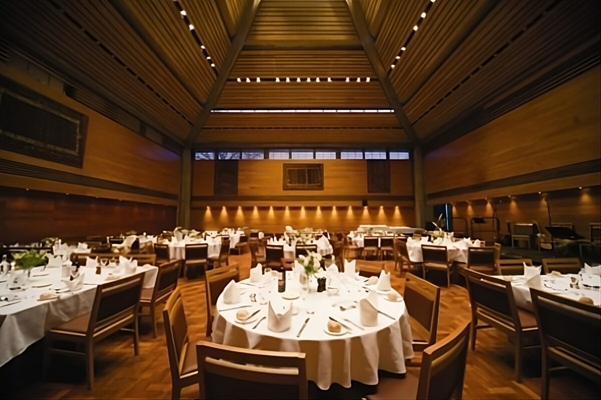 Large Conference and Dining Spaces - Wolfson College